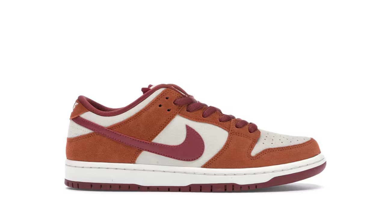 Nike SB Dunk Low Pro Dark Russet Cedar – Stepsshoeretailer